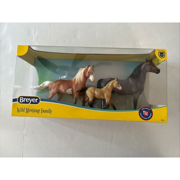 Breyer | Toys | Breyer 224 Tsc Wild Mustang Family Classic Model Horse ...